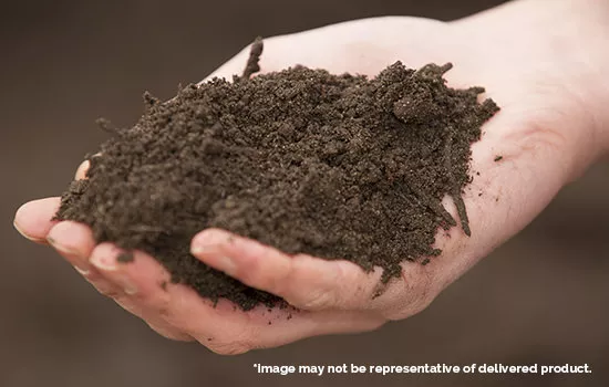Adding topsoil to your flowerbeds the expert way | The London Topsoil ...